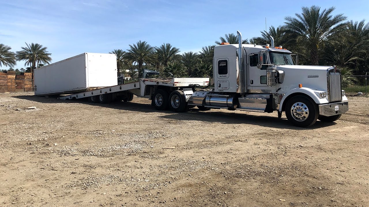 Loading A 40 Container