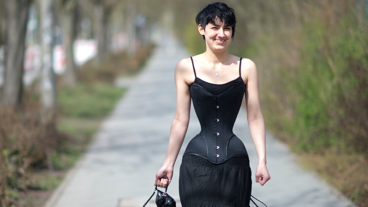 Small Waist I Want The World S Smallest Waist Youtube