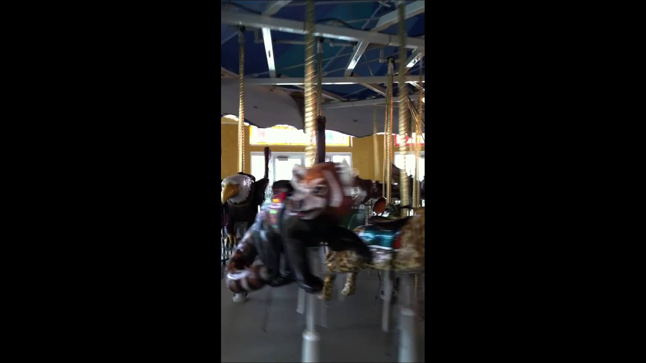 Carousel At The Turtle Back Zoo Early 2012 Part2 Youtube