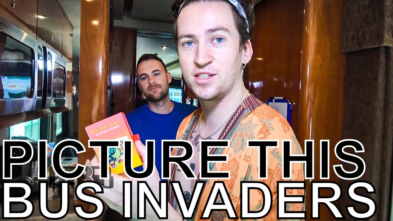 Picture This Bus Invaders Ep 1479 Youtube