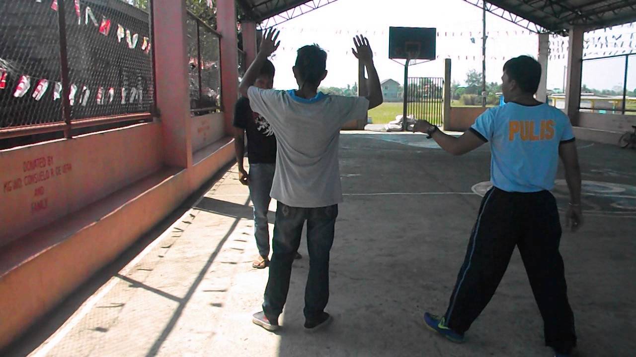 Handcuffing Techniques Youtube