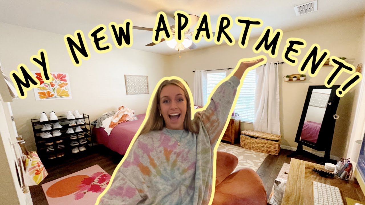 Moving Into My New Apartment Youtube