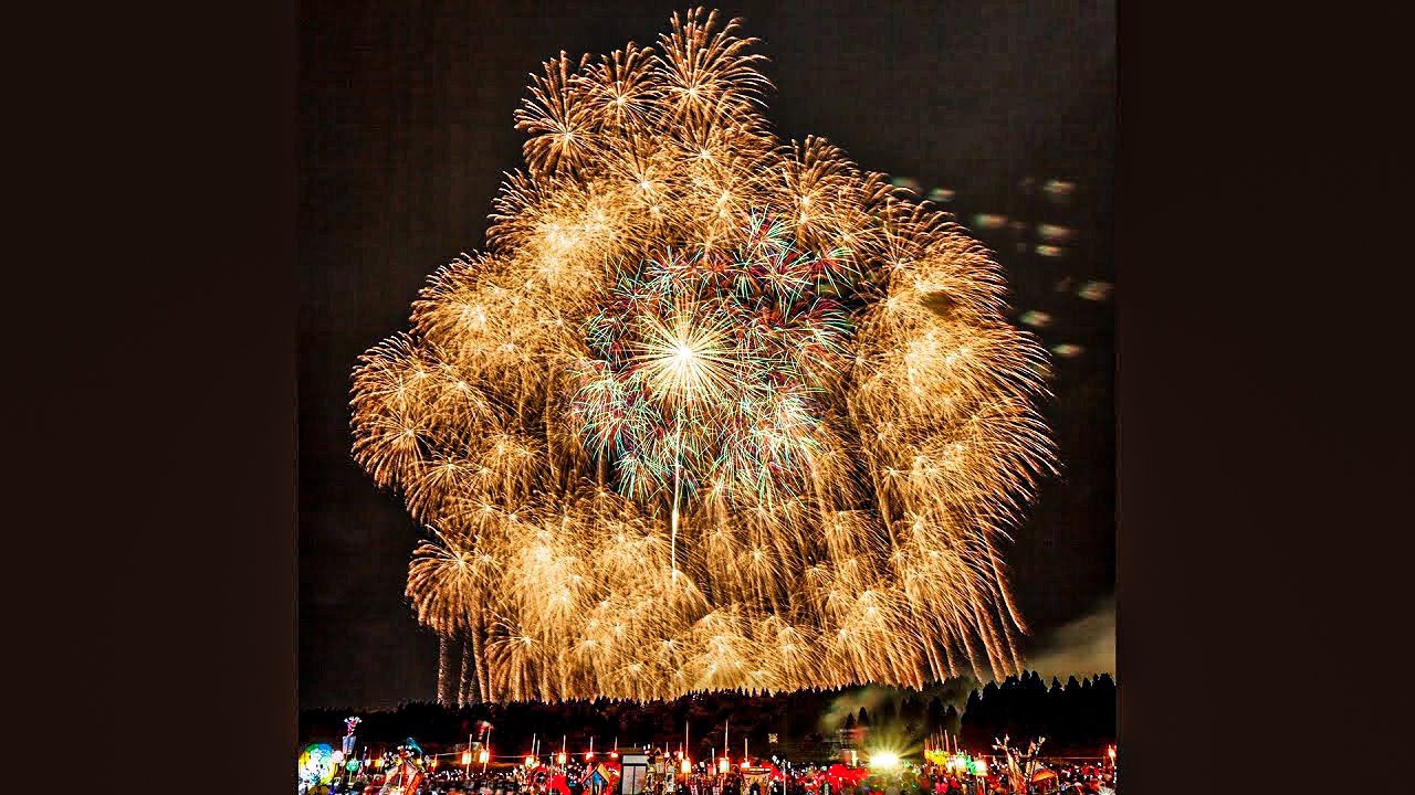 Top 15 Strange Fireworks Simply Amazing Stuff