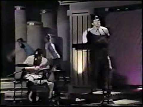 Devo Jerkin Back N Forth Fridays 1982 Youtube