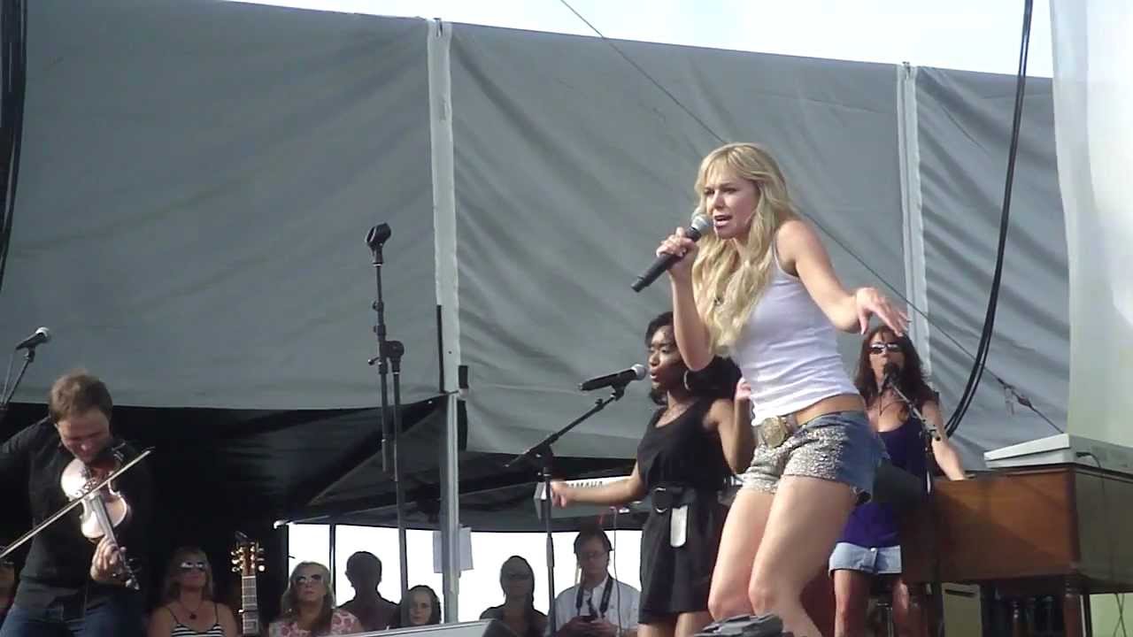 Laura Bell Bundy If You Want My Love Live Cma Fest 2012 Youtube
