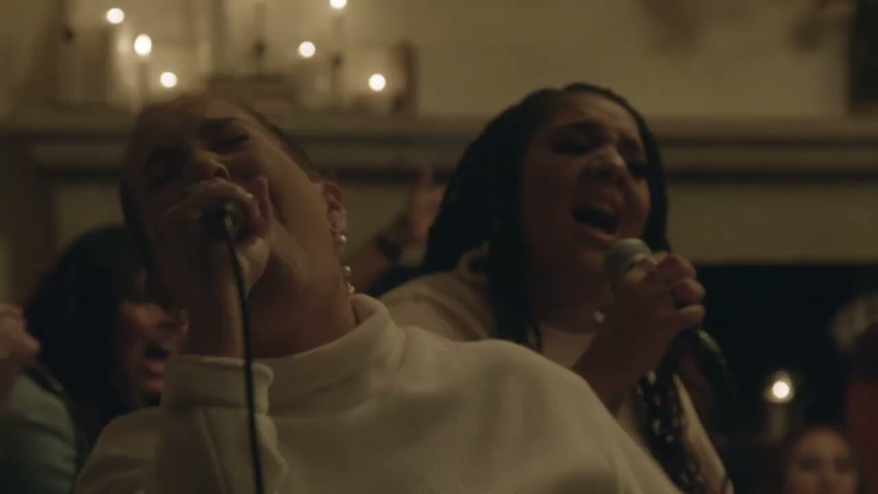 Moving Forward Israel New Breed Chords Chordify