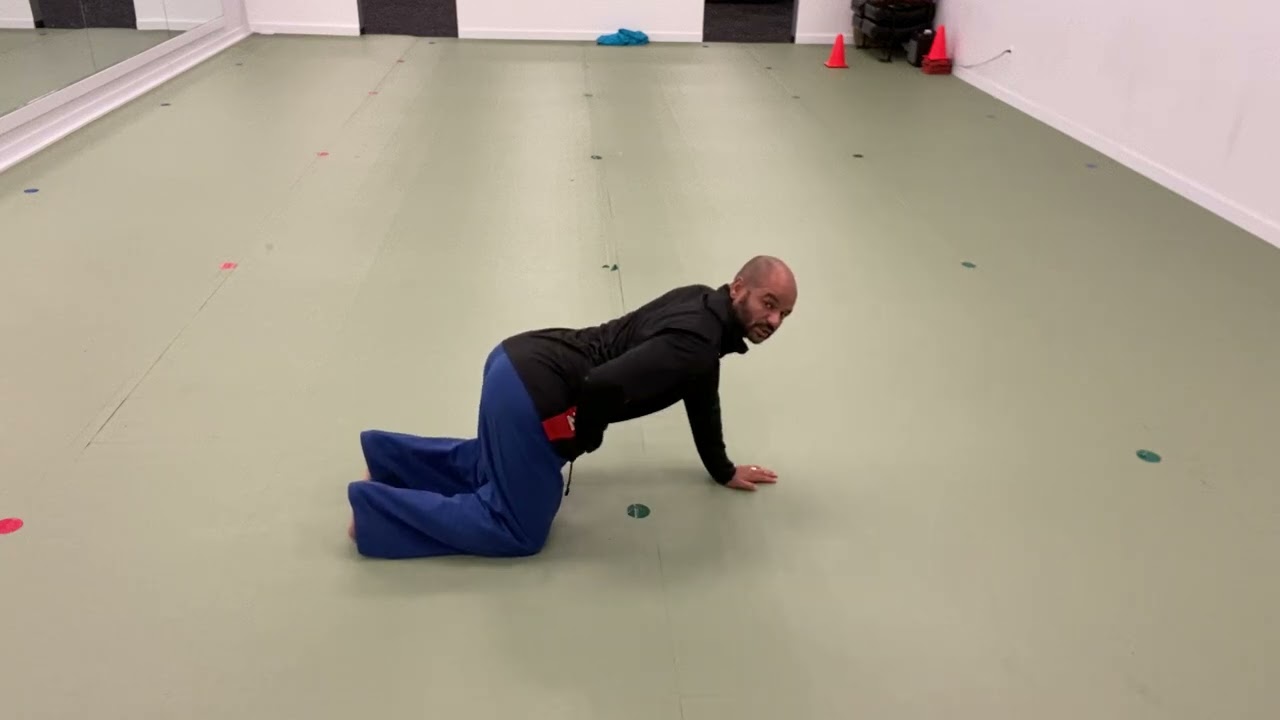Kneeling Abdominal Stretch Youtube