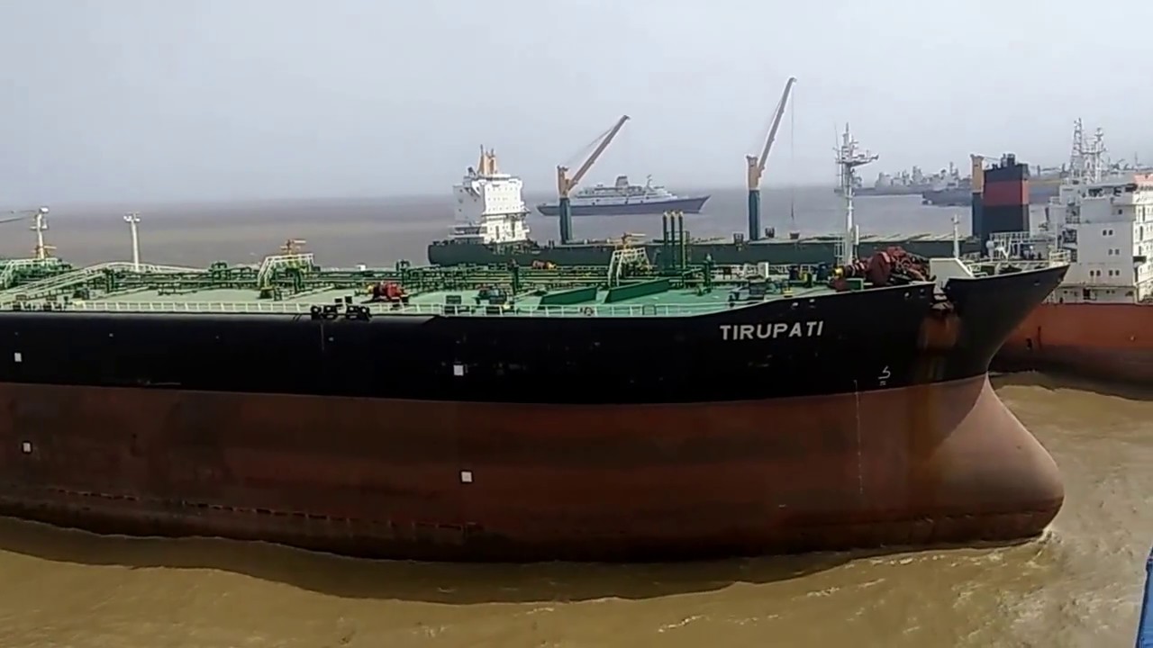 The Biggest Oil Tanker Ship At Brandy Foster Blog