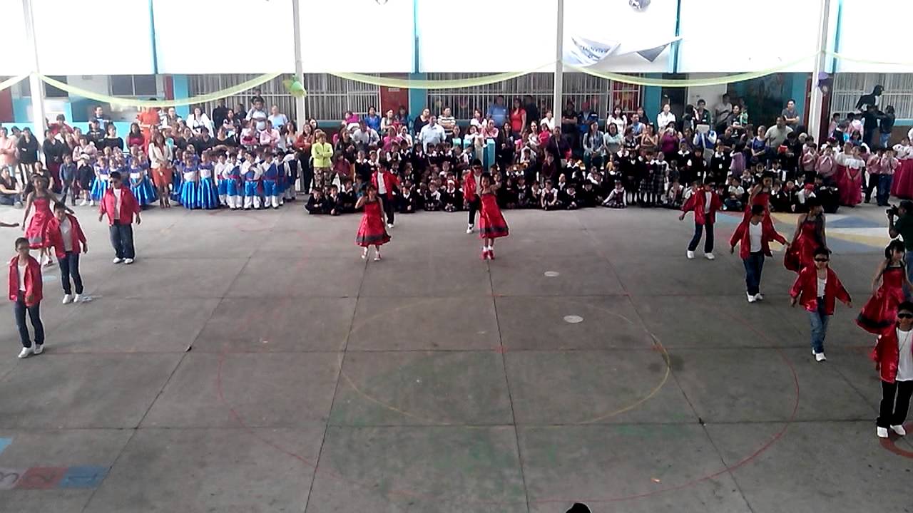 Baile En Albert Einstein Youtube
