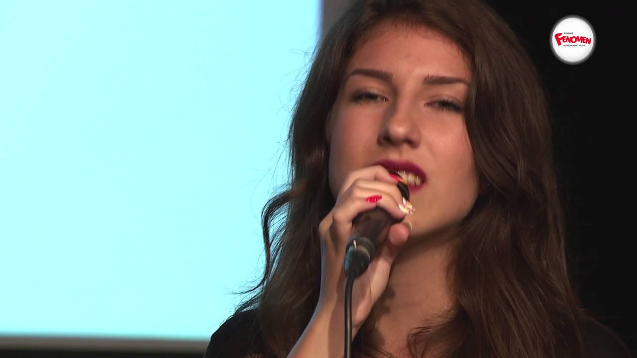 Brianna All I Need Radyo Fenomen Akustik Youtube
