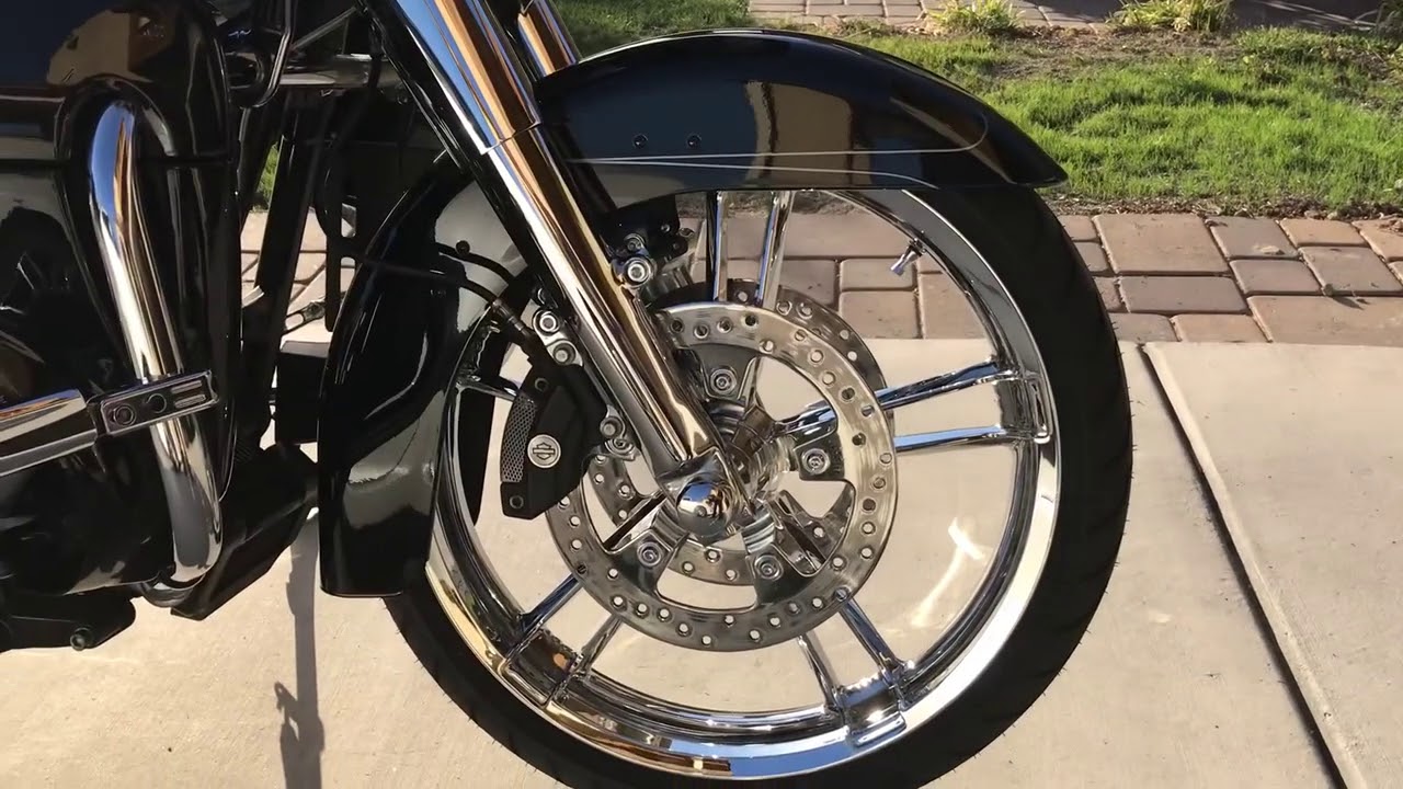 Custom Road Glide With 21 Wheels