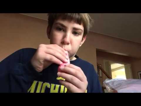 2 Ways To Tie A Balloon Youtube