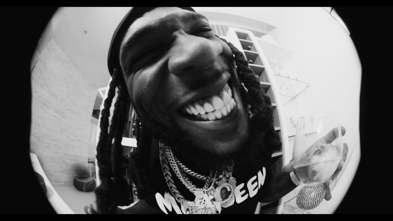 Burna Boy Last Last Official Music Video Youtube Music