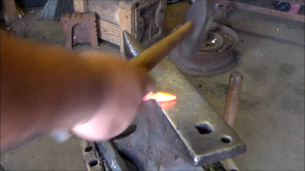 Forging A Simple Door Pull Youtube