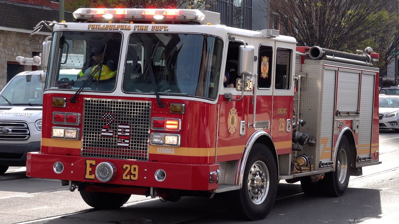 Philadelphia Fire Department Engine 29 Responding Youtube