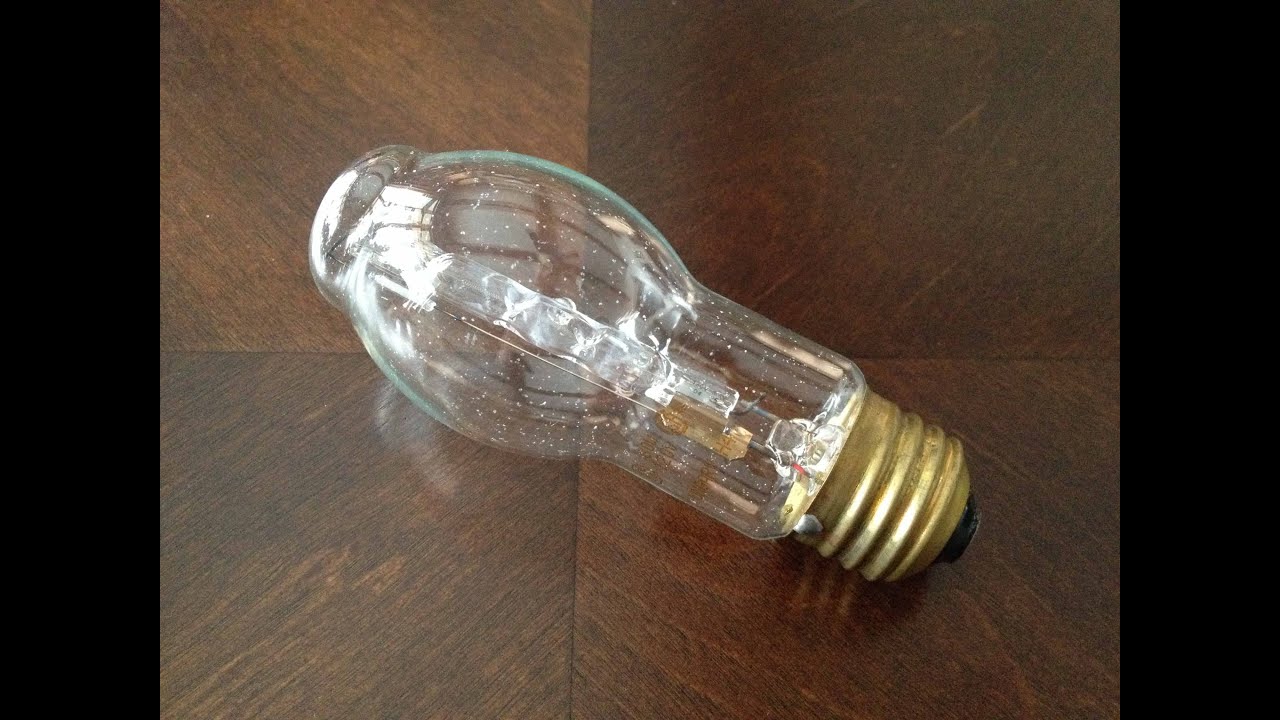 Old Ge 60watt Clear Halogen Light Bulb Youtube