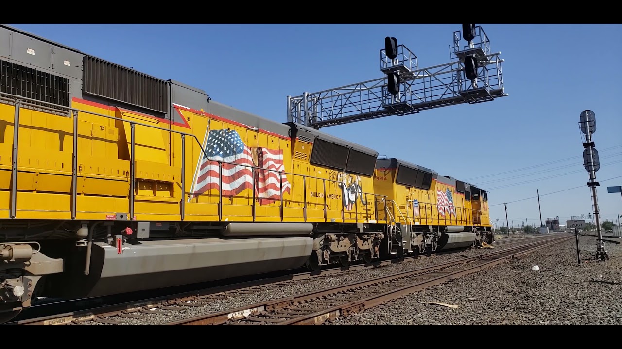 Trio Of Sd59mx S On Up Manifest Youtube