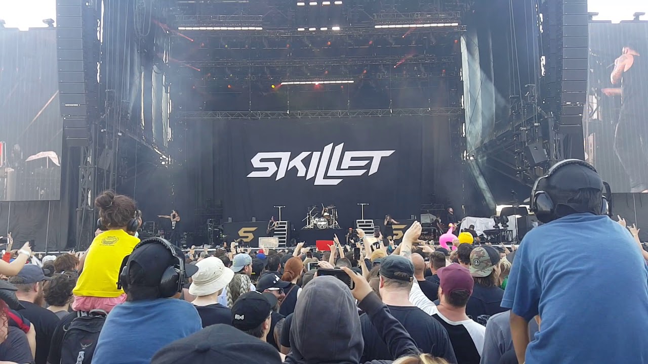 Skillet Hero Live At Heavy Montreal 2019 Youtube