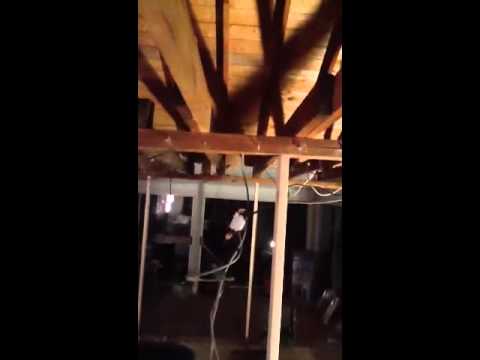 I Show How To Determine If A Wall Is Load Bearing Youtube