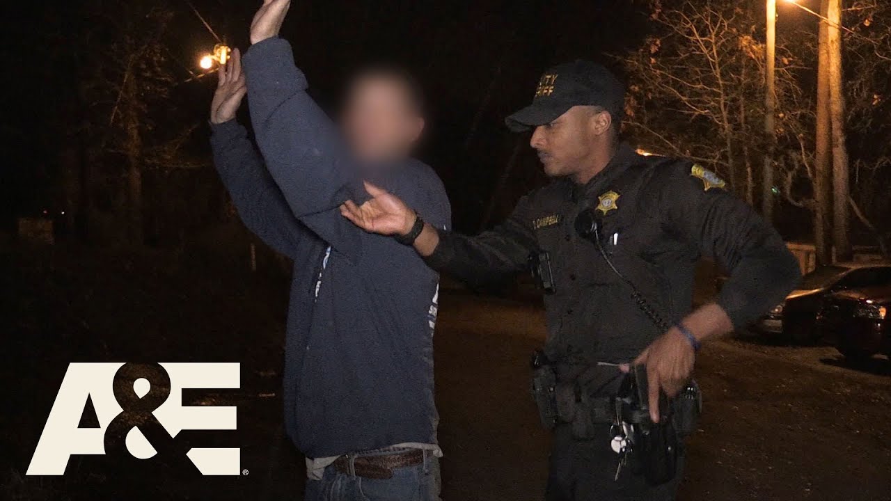 Live Pd All I Have Is A Cold Sore Season 2 A E Youtube