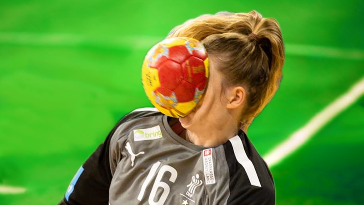 Biggest Funniest Fails In Women Sports Youtube