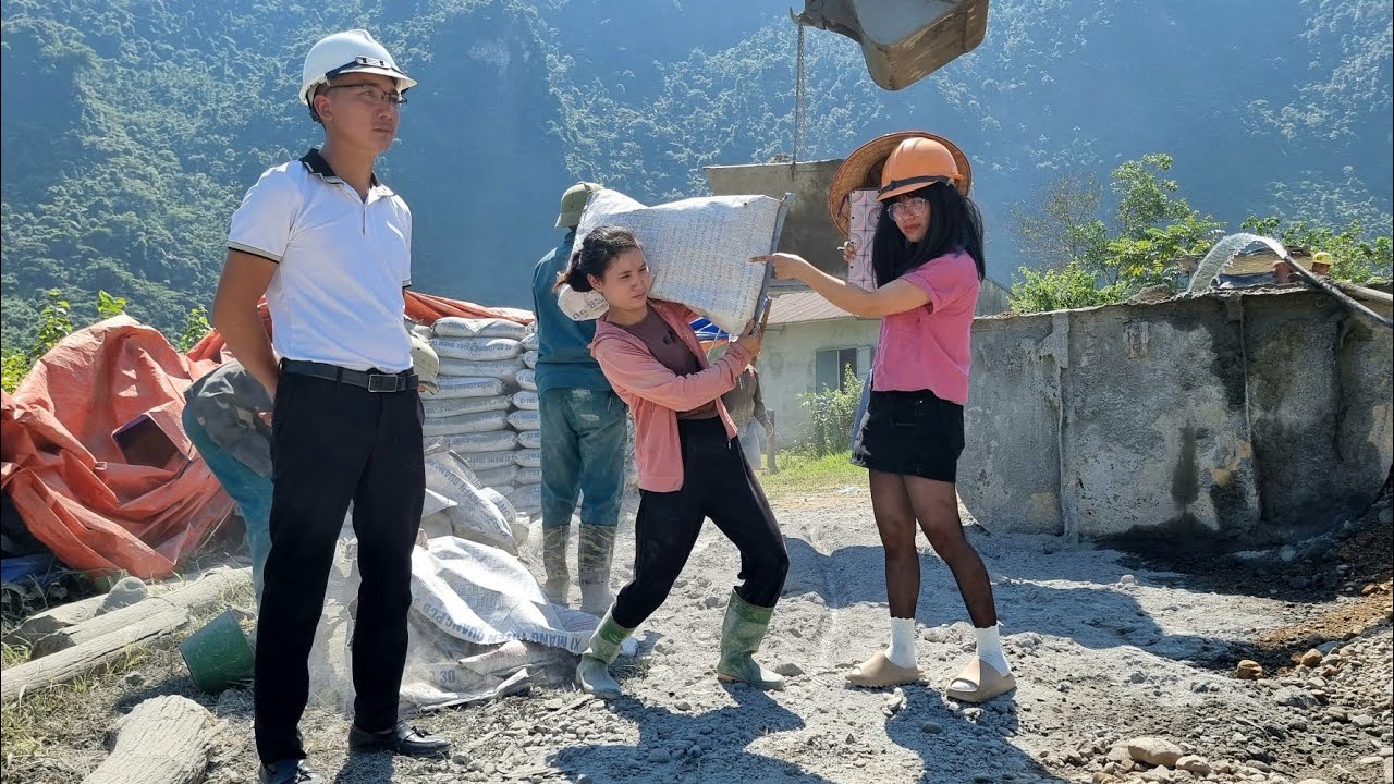 Kind Engineer Helps Single Mom Find New Job Youtube