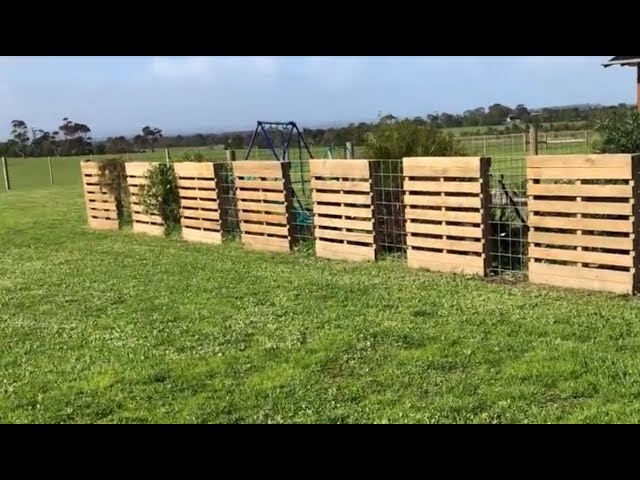 Horizontal Pallet Fence How To Secure A Pallet Fence For Enhanced