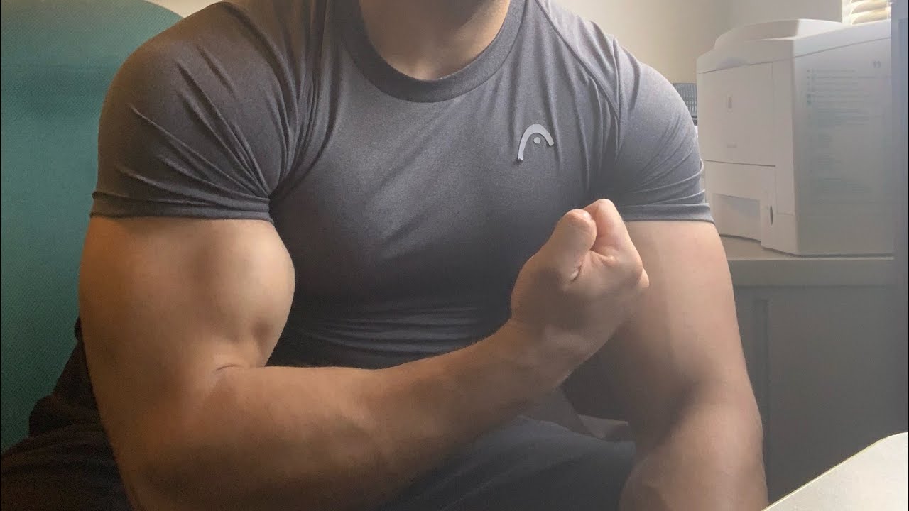 Crazy Bicep Flex Youtube