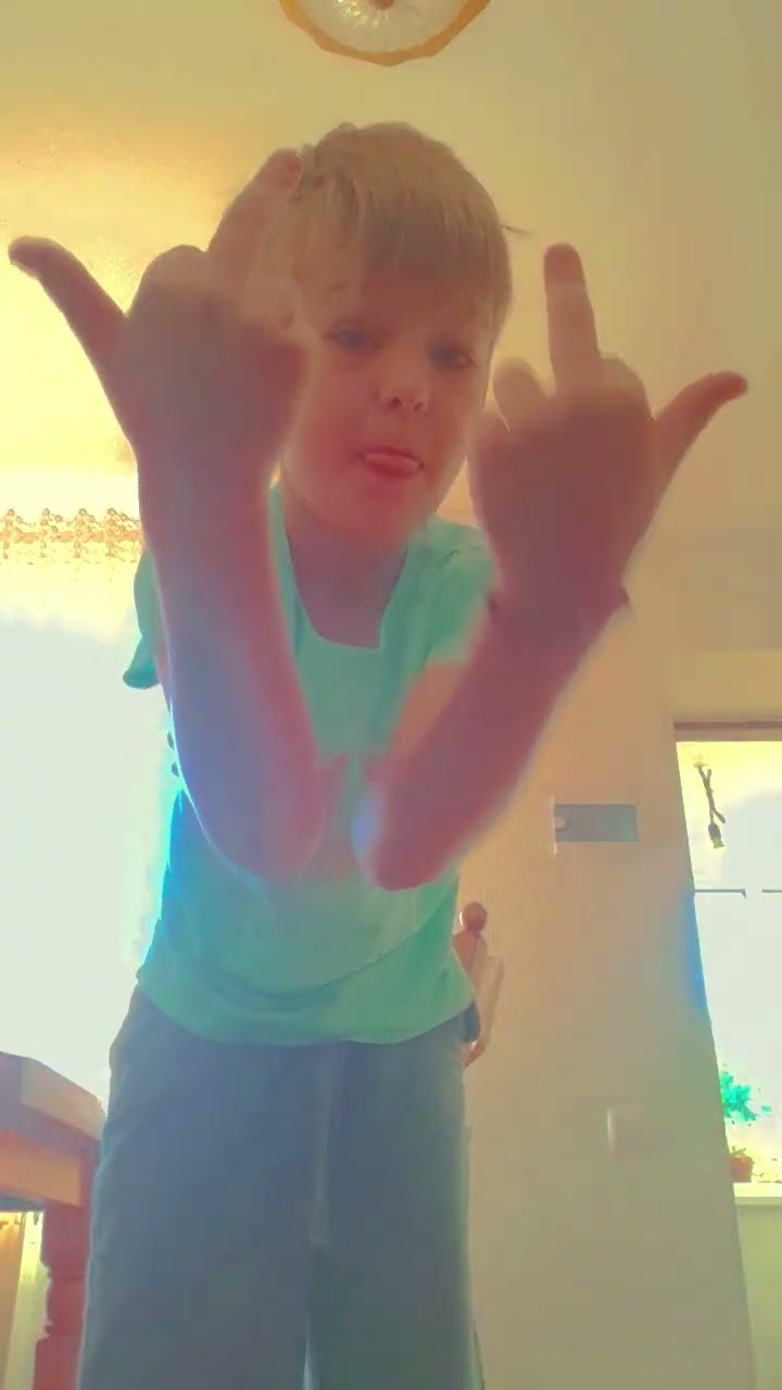 Mark Youtube