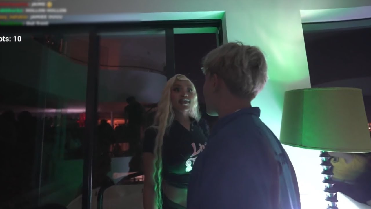 Light Skin Baddie Said What To Jason Youtube