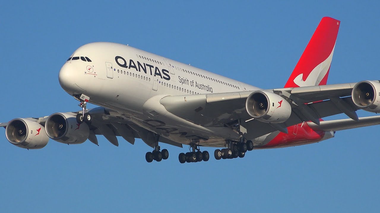 Test Flight Qantas Airways Airbus A380 800 Vh Oqd Landing At Los