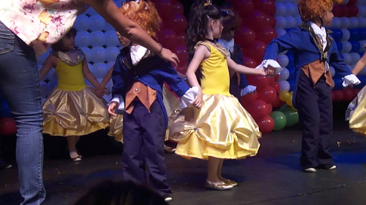 Gabrielle Dançando A Bela E A Fera Na Sua Formatura Youtube