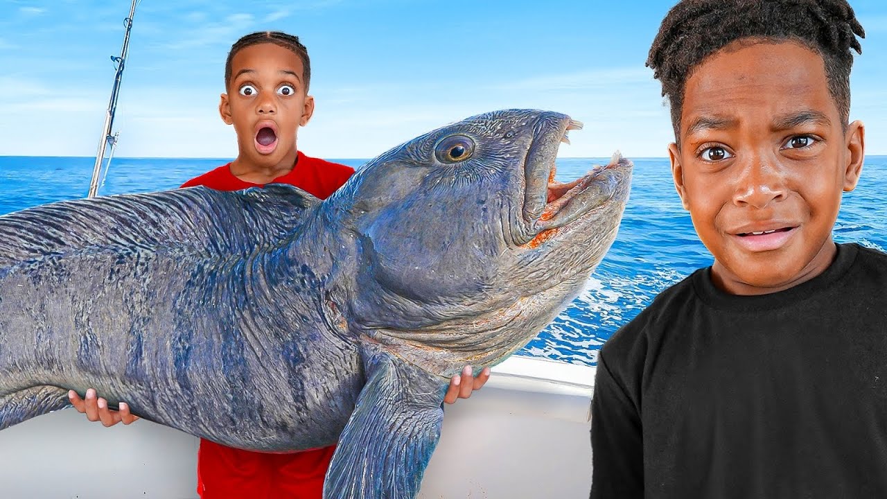 Monster Fish Caught On Camera Youtube