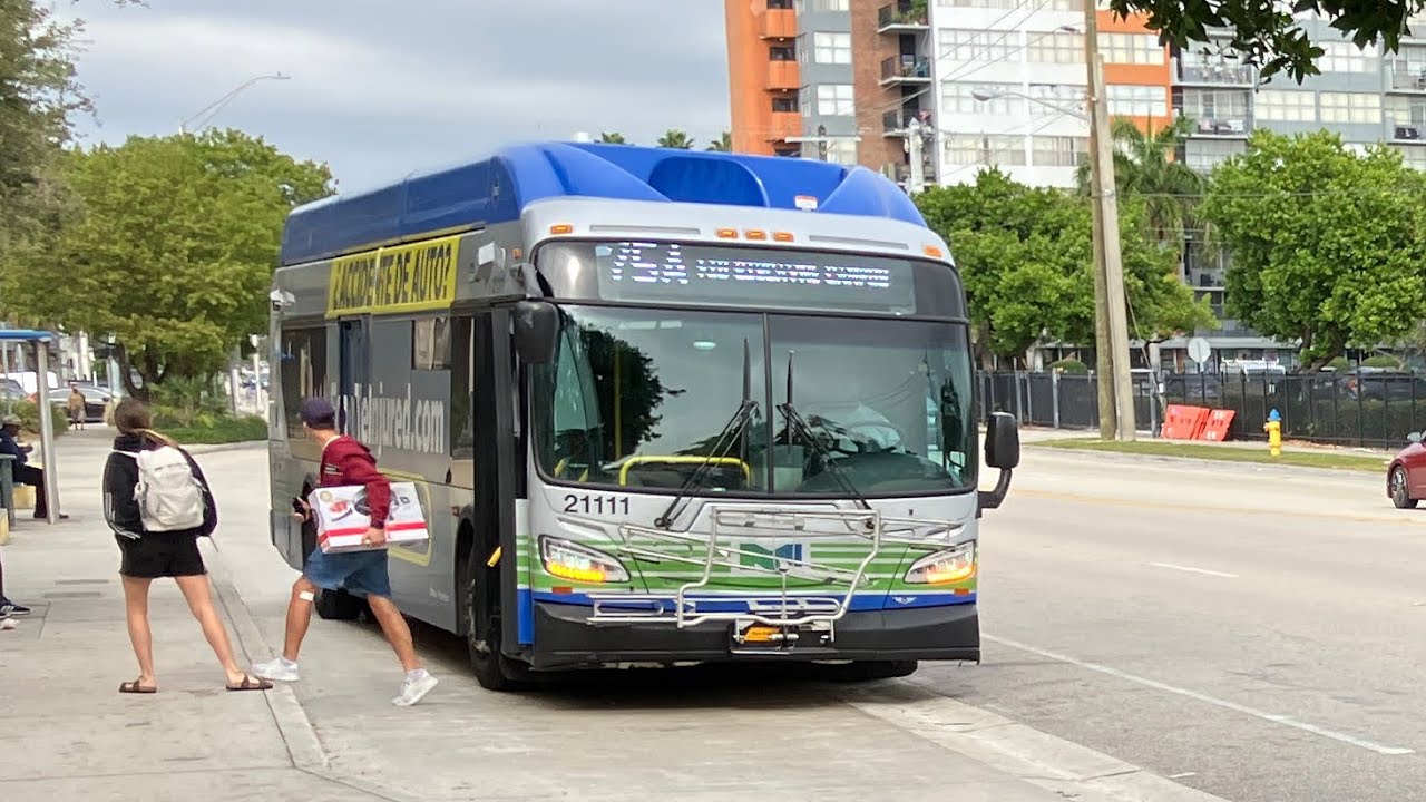 Miami Dade Transit 2021 Newflyer Xn40 Cng 21111 W Cummins L9n