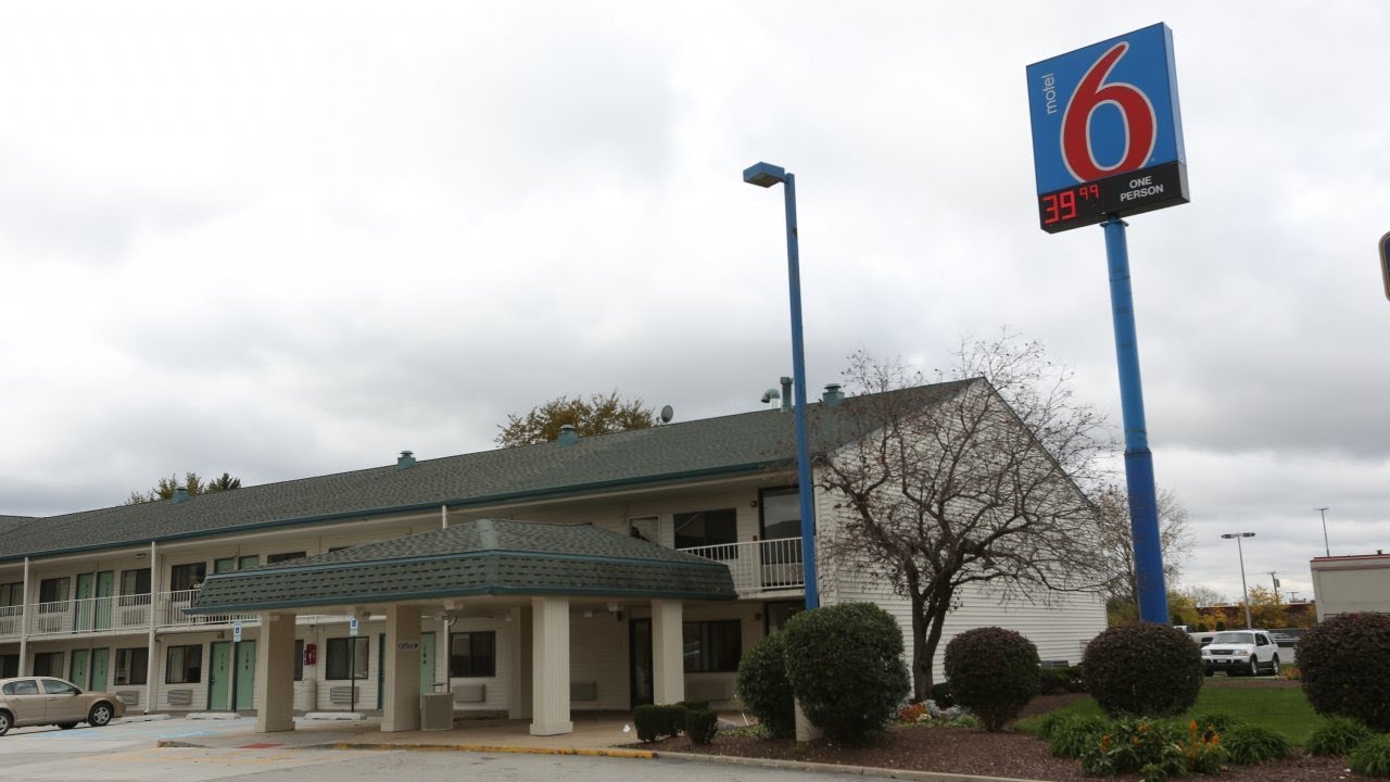Motel 6 Reported Guests To Ice Youtube