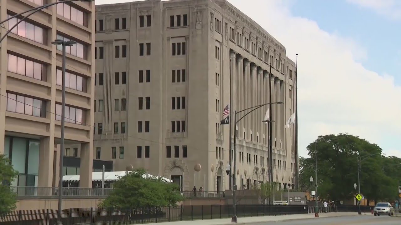 Backlog At Cook County Courthouse Concerns Some Youtube