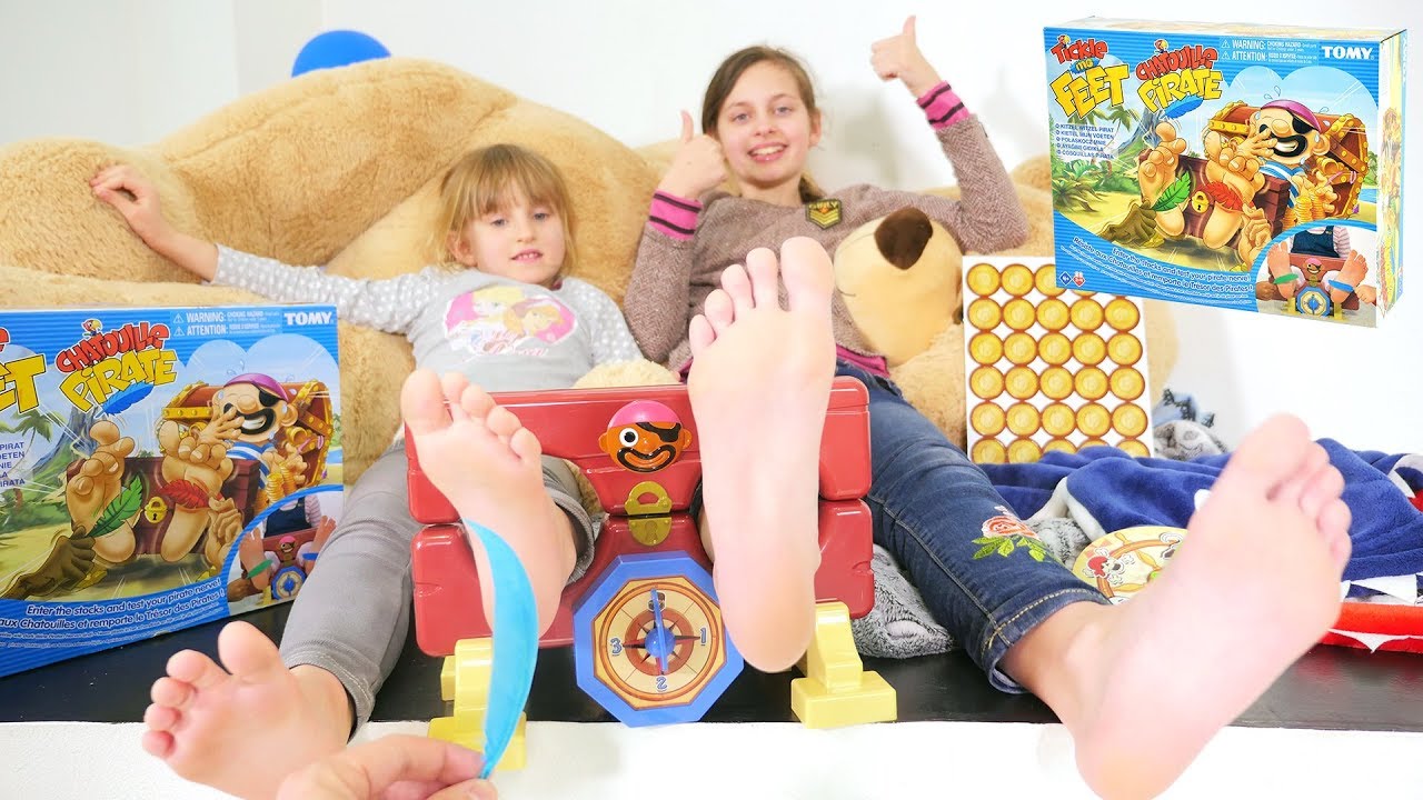 Challenge Chatouilles Pieds Jeu Chatouille Pirate Tickle Me Feet