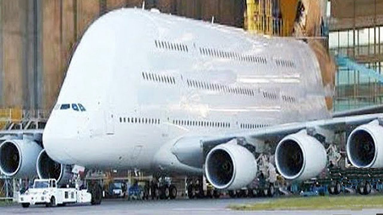 Les 10 Plus Gros Avions Du Monde Youtube
