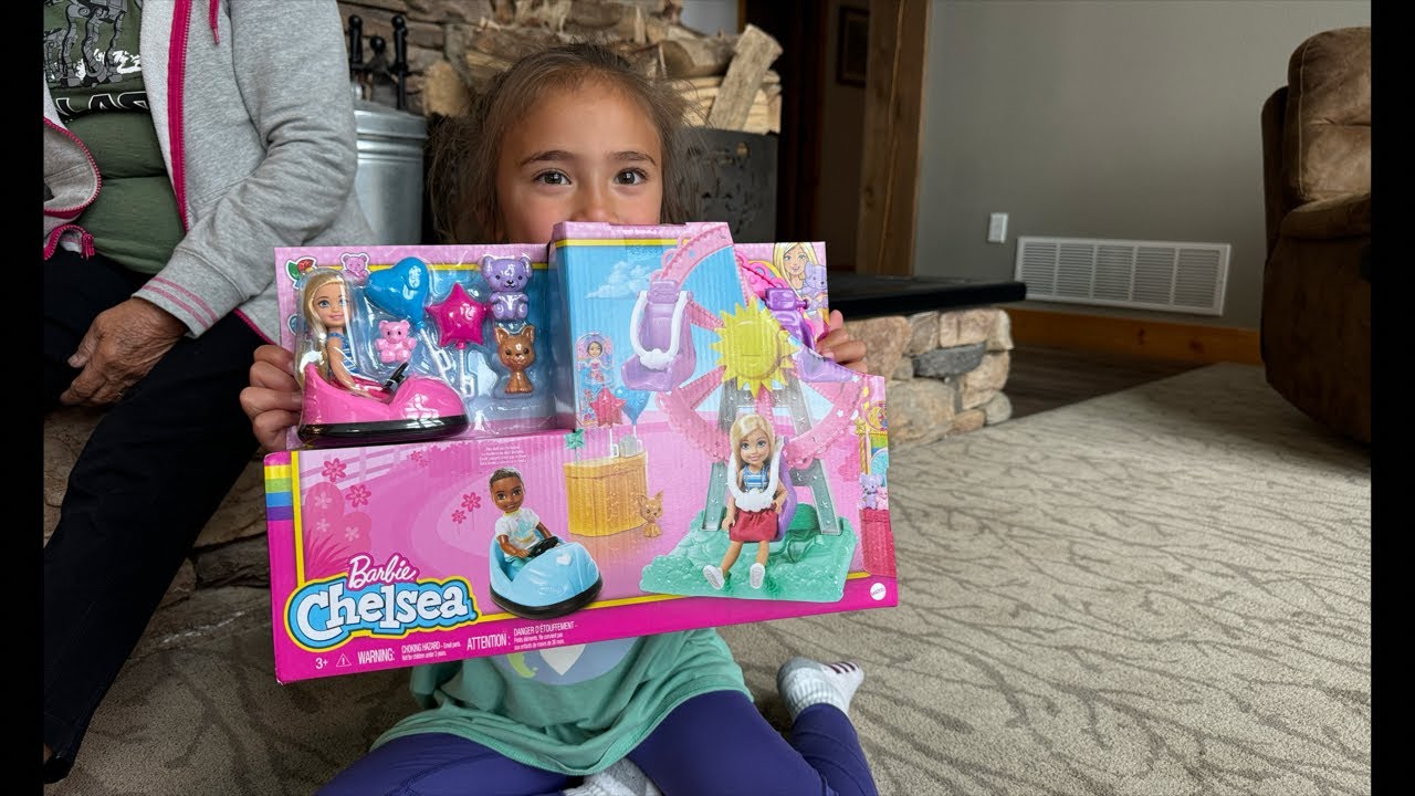 рџћђsurprise Baby Girl Unboxes A Chelsea Barbie And The Fun Explodes