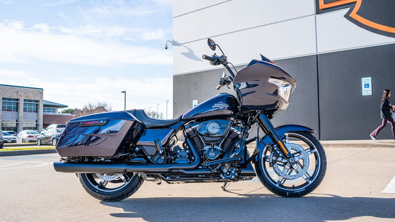 The 2025 Harley Davidson Road Glide In Mystic Shift At American Eagle