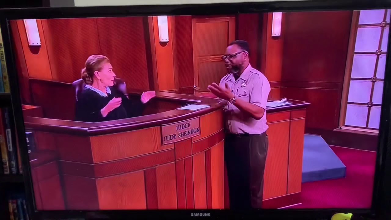Judge Judy Forgets Her Glasses Youtube