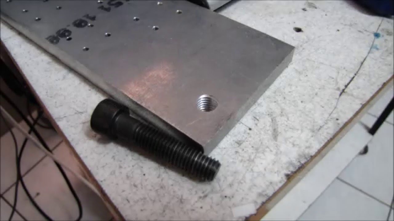 Cnc Thread Milling Youtube