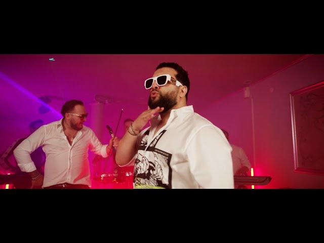 Tzanca Uraganu - Mainile la spate asa ca arestatu 4 HITURI ( SPAGATU )