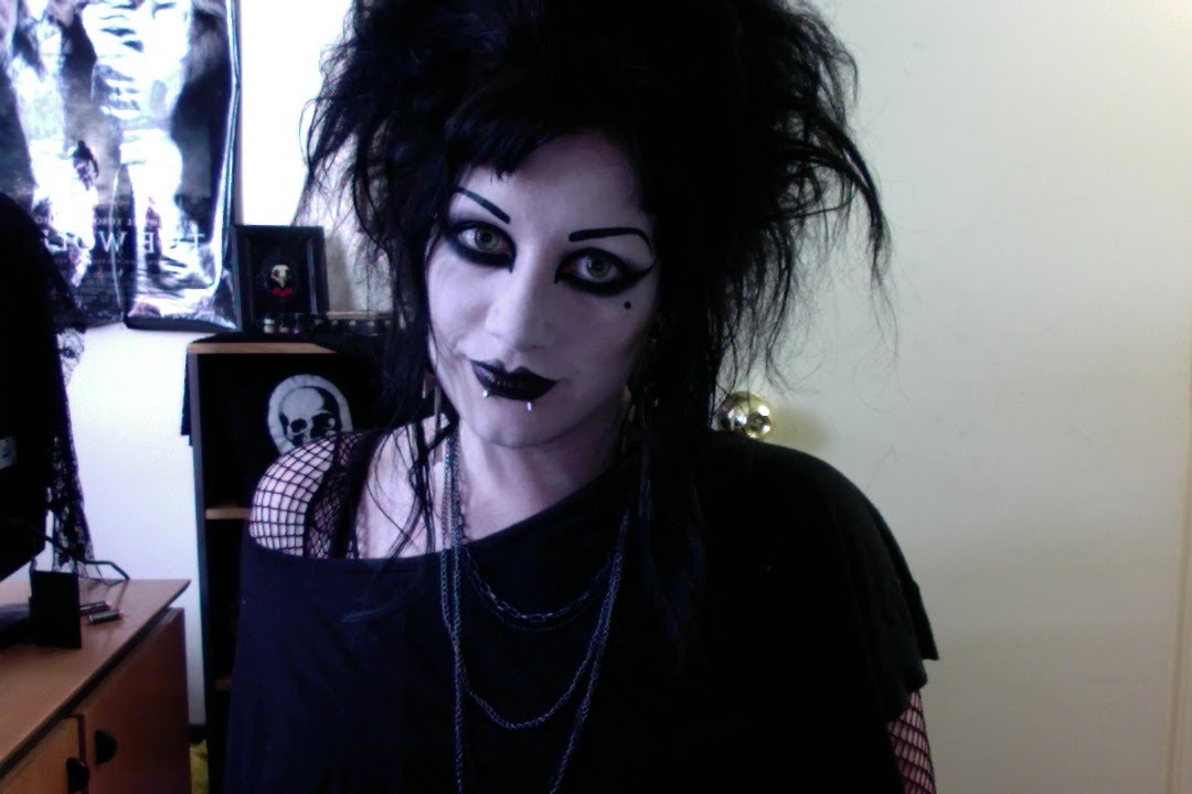 Everyday Goth Makeup Tutorial Black Friday Youtube