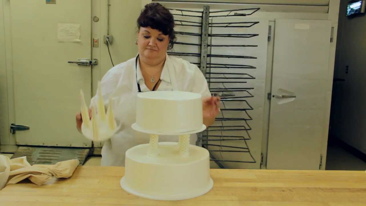 Assemble A Tiered Wedding Cake