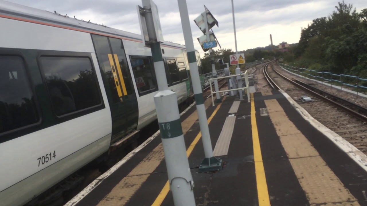 Southern Class 377 6 Electrostar Departing South Bermondsey For