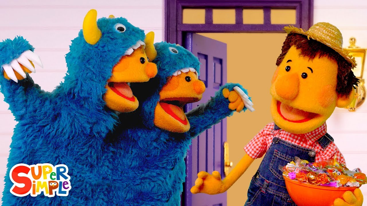 Knock Knock Trick Or Treat Featuring The Super Simple Puppets