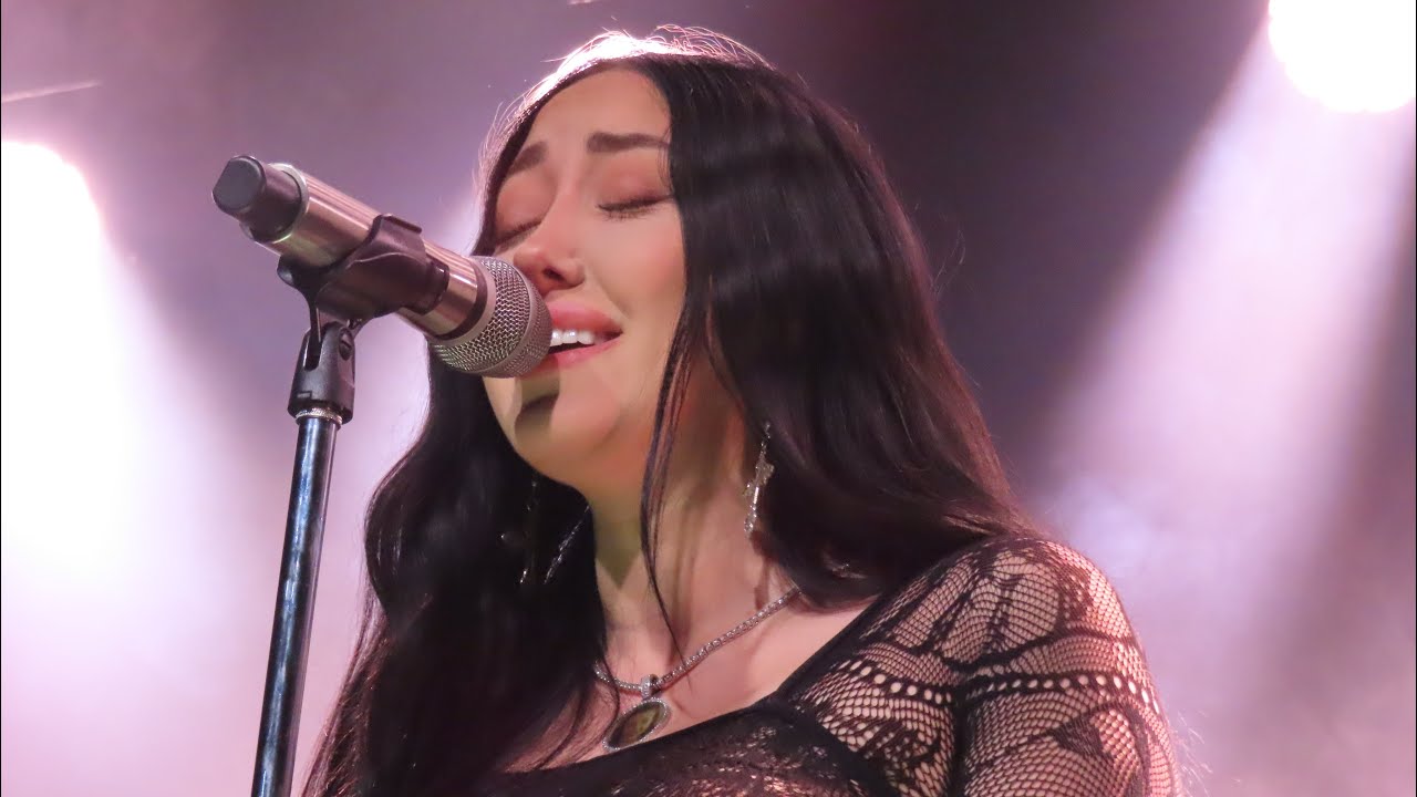 Noah Cyrus I Got So High That I Saw Jesus Live At Brooklyn Steel 10