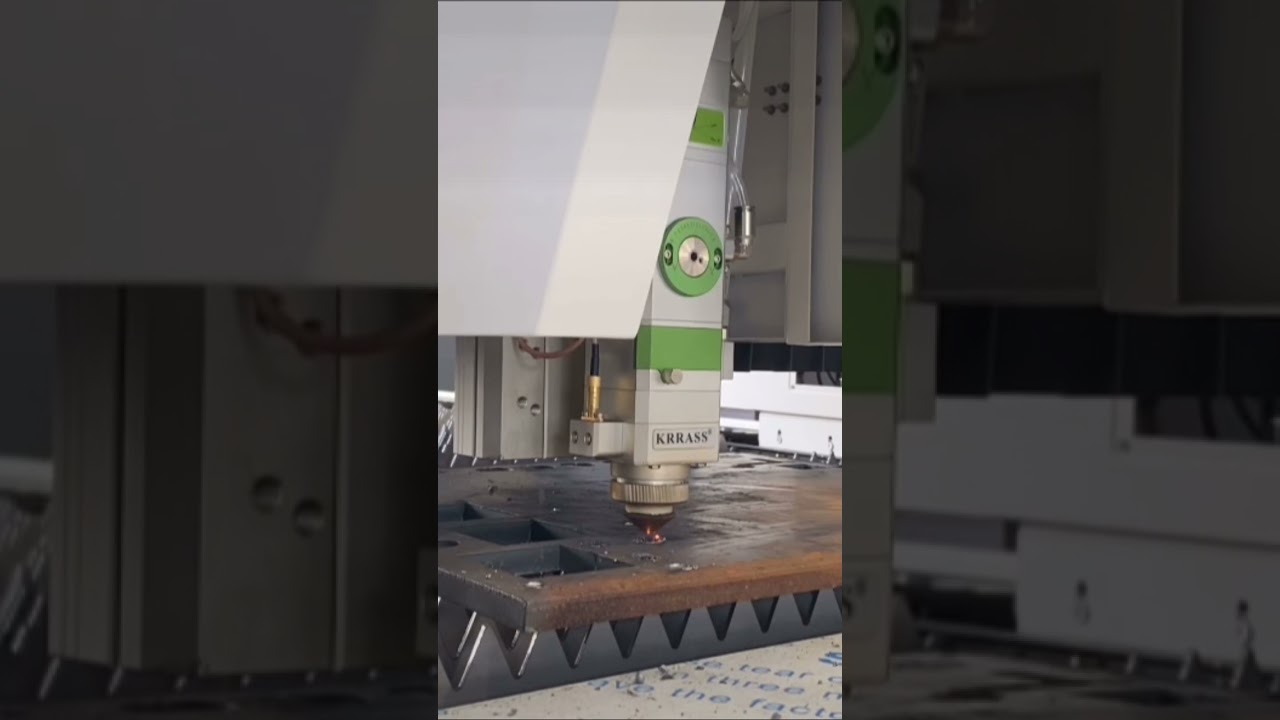 Fiber Laser Cutting Machine 2000w Redsail Laser