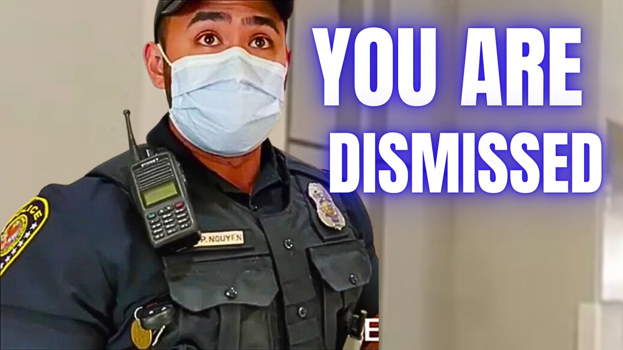 2 Cops Crumble Under Pressure Of Clever Citizen Youtube